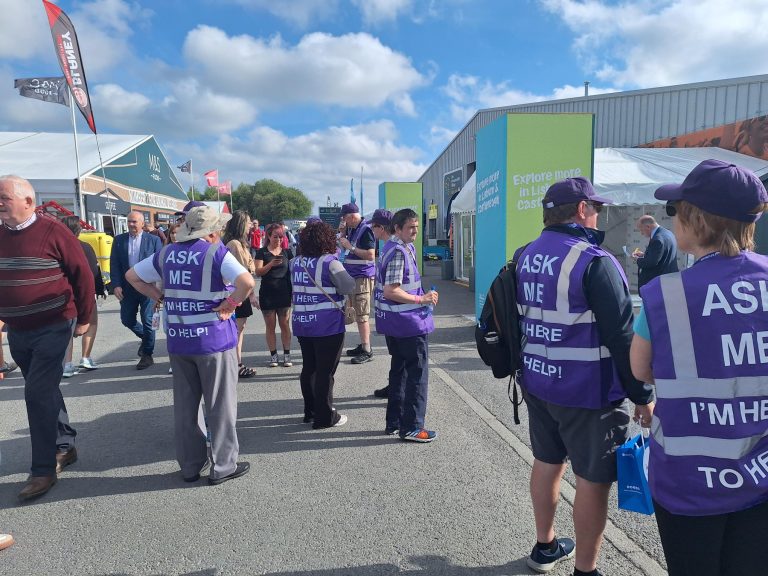 What is volunteering? - Volunteer Now